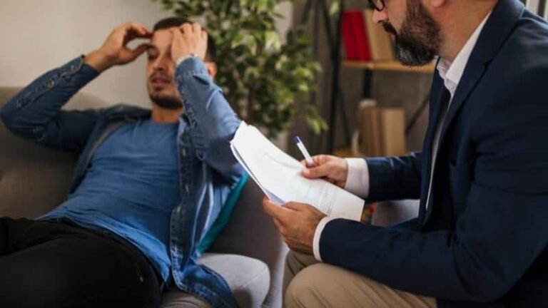 Electroconvulsive Therapy (ECT) - Techniques, Pros & Cons